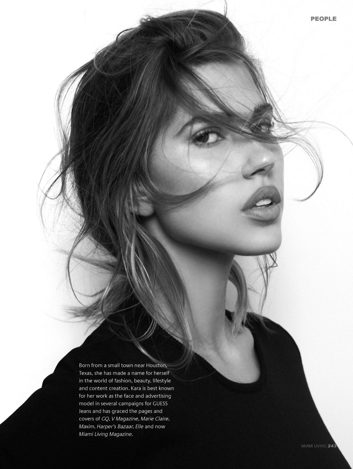 Kara Del Toro dans Miami Living Magazine - 2 mai 2022