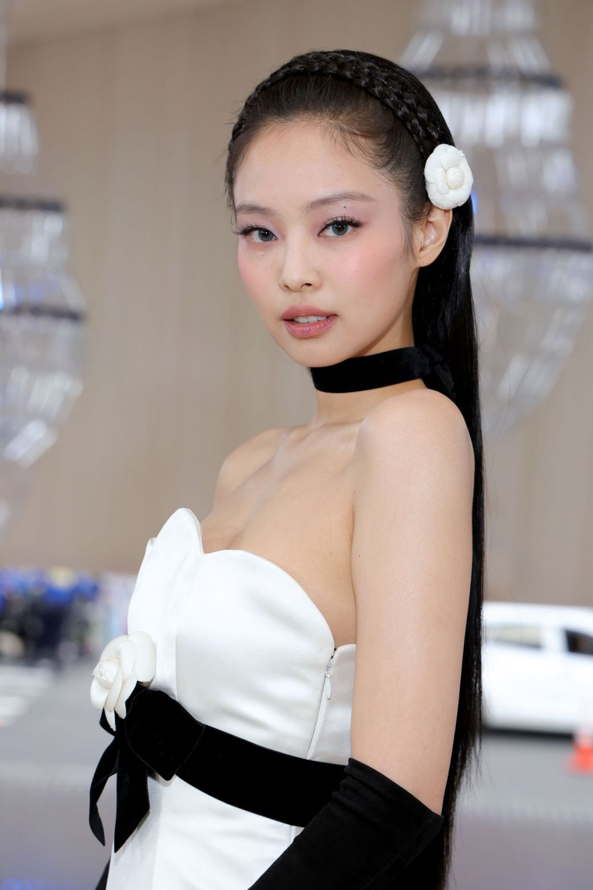 Jennie Kim au Met Gala 2023 à New York (défilé Karl Lagerfeld) - 12 mai 2023