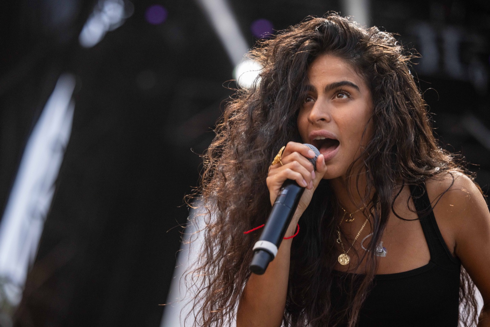 La chanteuse Jessie Reyez en concert au Lollapalooza Music Festival à ...