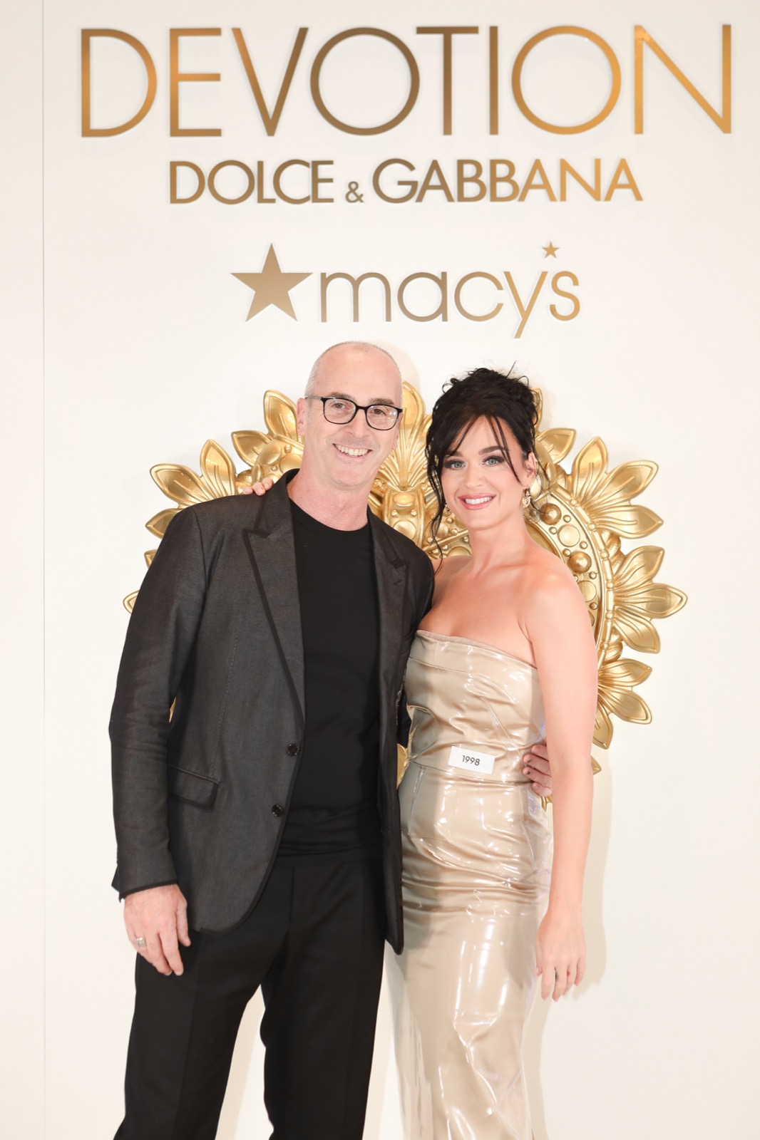 Katy Perry éblouissante à la soirée Dolce & Gabbana Devotion - 19 ...