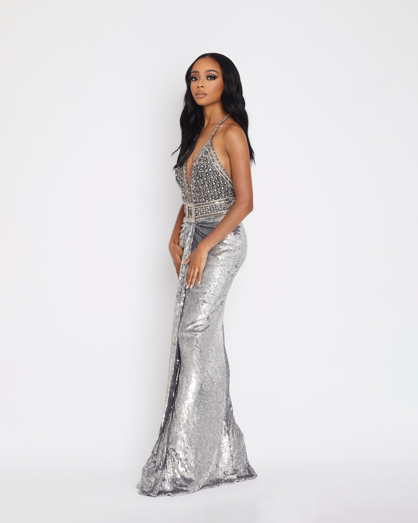 Skai Jackson En Shooting Pour Les Golden Globes 16 Janvier 2024