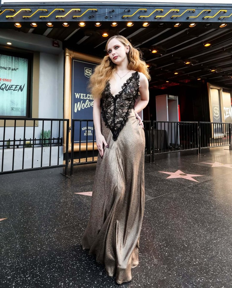 Suzanna Son nue, 157 Photos, biographie, news de stars | LES STARS NUES